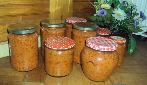 Лютеница по златната рецепта на баба - Моята Рецепта