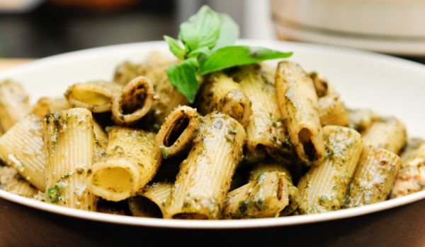 Макарони със сос песто - Моята Рецепта