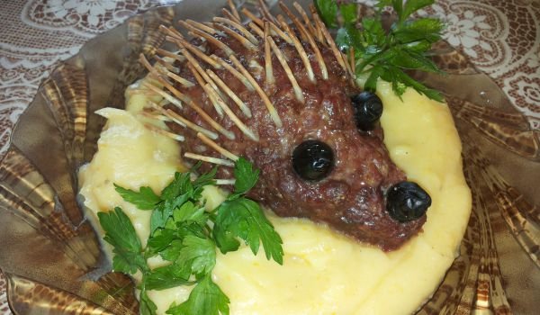 Таралеж от кайма - Моята Рецепта