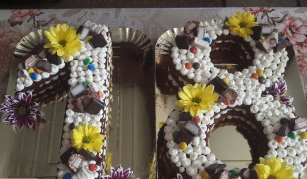 Торта Цифри за рожден ден - Моята Рецепта