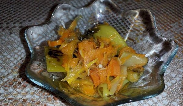 Туршия с пукани чушлета и син домат - Моята Рецепта